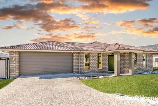Springwood Real Estate Agents - Raine & Horne Springwood QLD