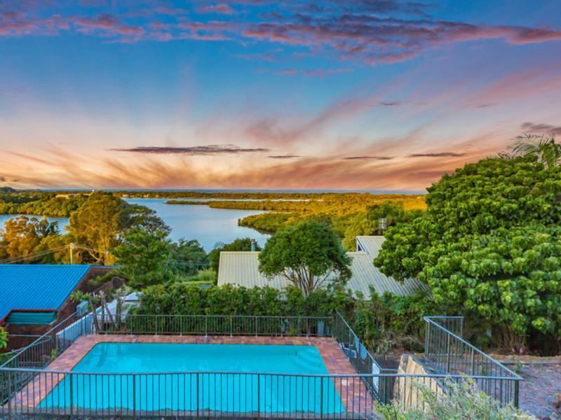 5 Boyle Avenue, Banora Point, 2486, New South Wales - Raine & Horne ...