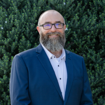 Stephen Logan - Director & Licensee in charge - Raine & Horne Maitland ...