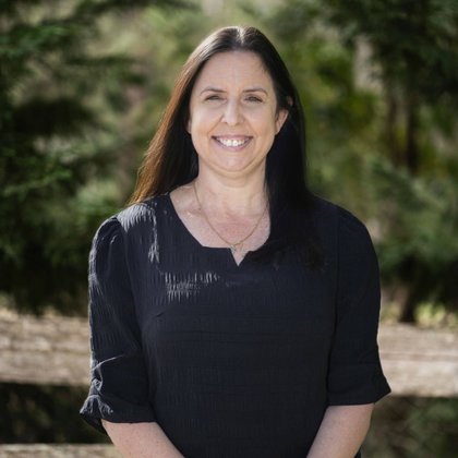 Jess Barrett - Property Manager - Raine & Horne Batemans Bay