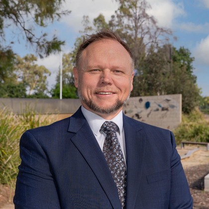 Grant Harris - Director - Licensed Sales Agent - Raine & Horne Wagga Wagga